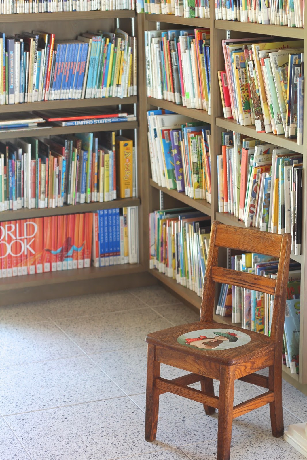 Boca Grande Library + our top books at the moment - Sarah Tucker